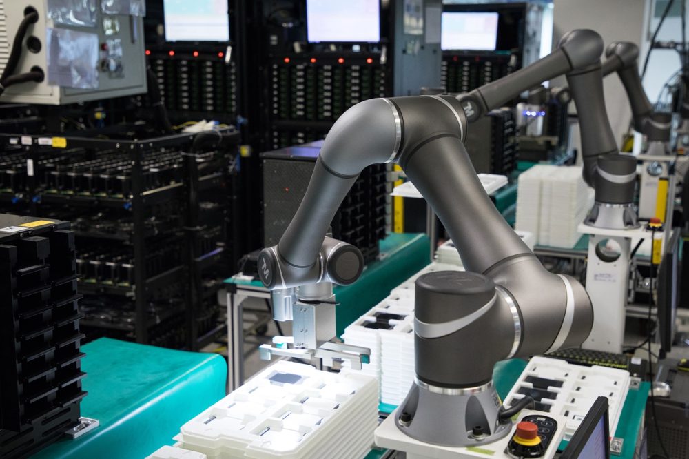 Connect and Create: Benefits of Having a Smart Factory | Techman Robot